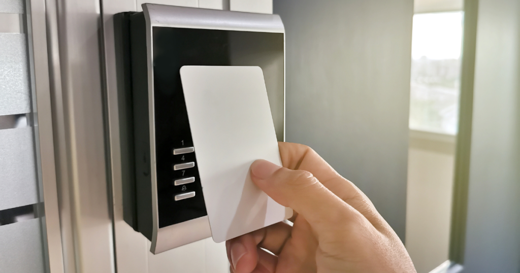 Common Card Access Control Systems - Expert Guide | B&W Fire Security ...